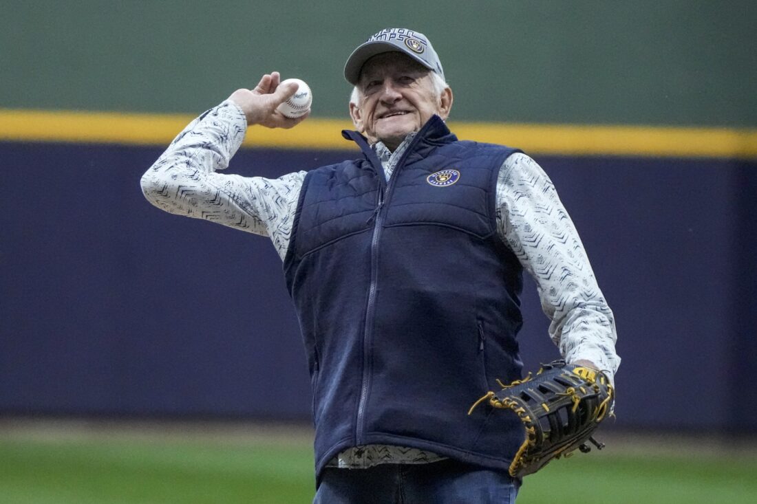 Bob Uecker passes away at 90 years old | News, Sports, Jobs - The Sentinel